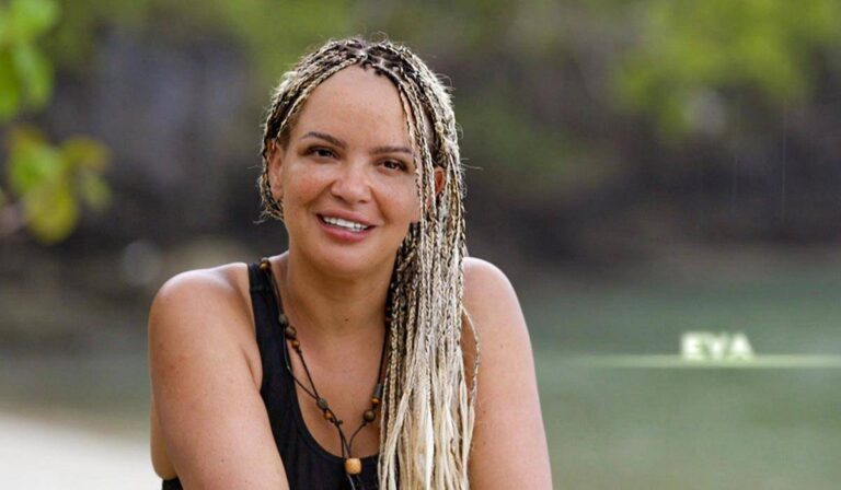 Eva Simons is het pispaaltje van de deelnemers van Expeditie Robinson ...